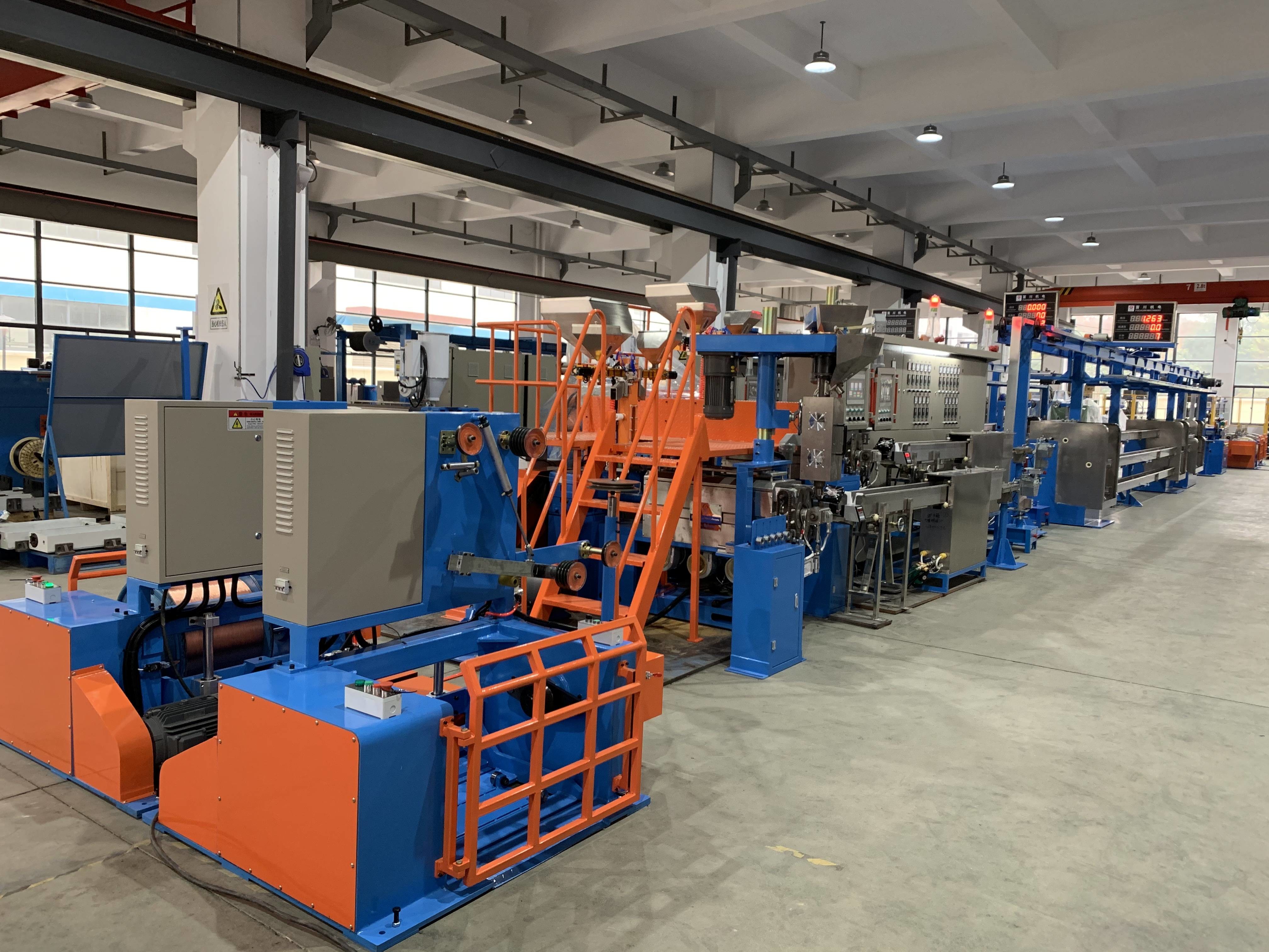 90mm Screw Extruder Insulation Sheath Extrusion Production Line